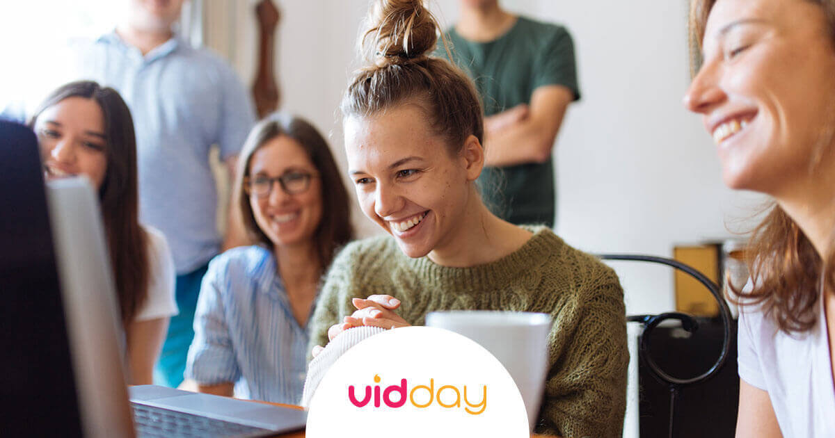 Cast Others Into Your Recognition Video Easlily With VidDay